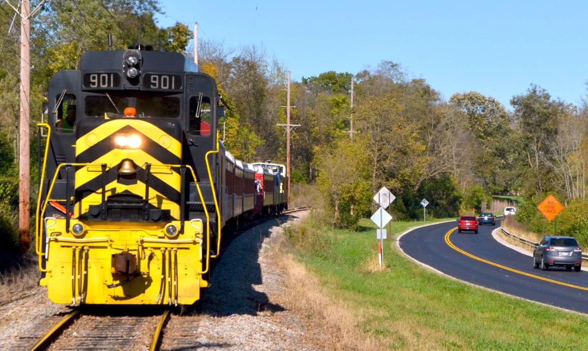 Turtle Creek Valley Flyer Train Ride | Lebanon Mason Monroe Railroad